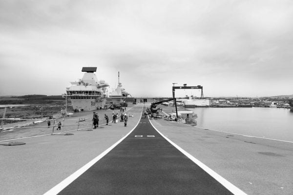 HMS Queen Elizabeth leaves dock as Royal Navy flagship aircraft carrier ...
