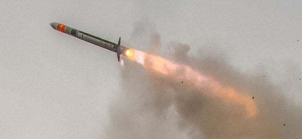 DE&S marks first firings of Sea Ceptor Air Defence System - Defence ...